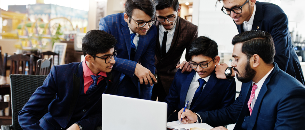 Training & Placement – Varni International Institute of Hotel Management